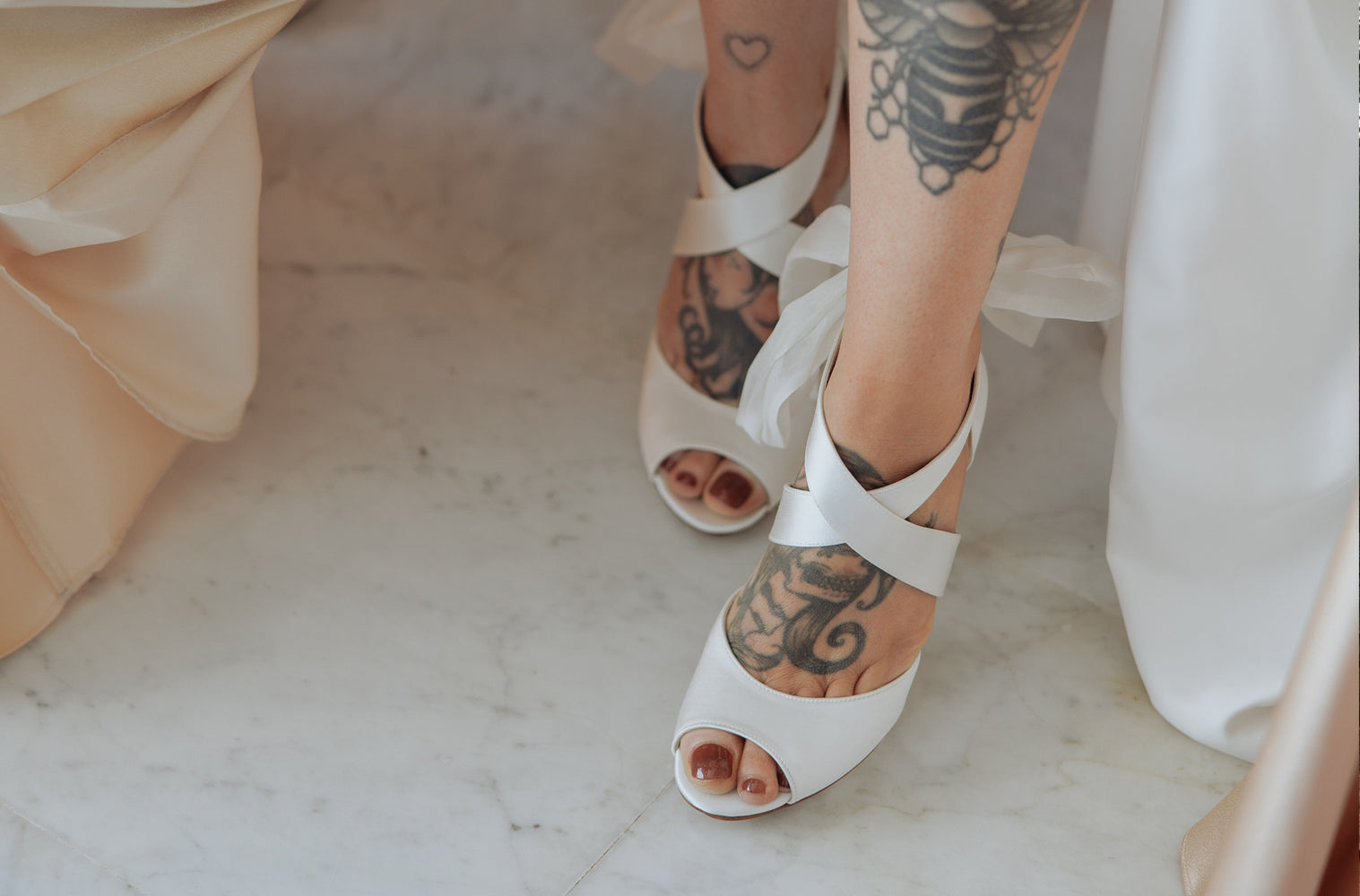 Hannah wears Bowe Blossom Rose Gold – Harriet Wilde