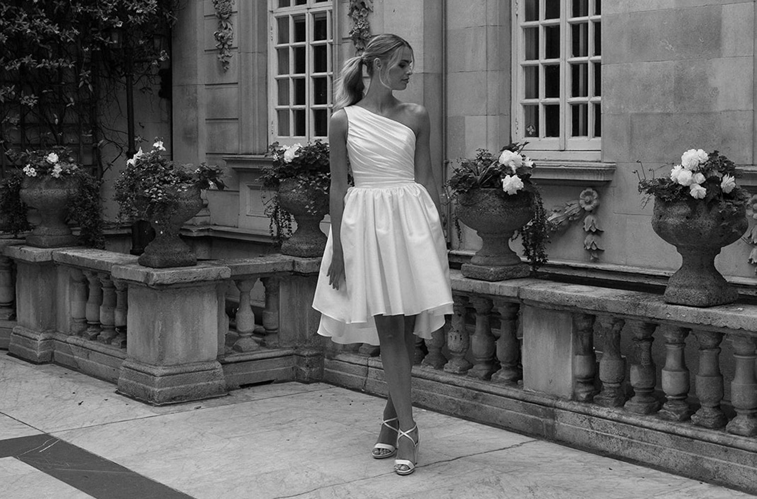 Styled shoot with Suzanne Neville – Harriet Wilde